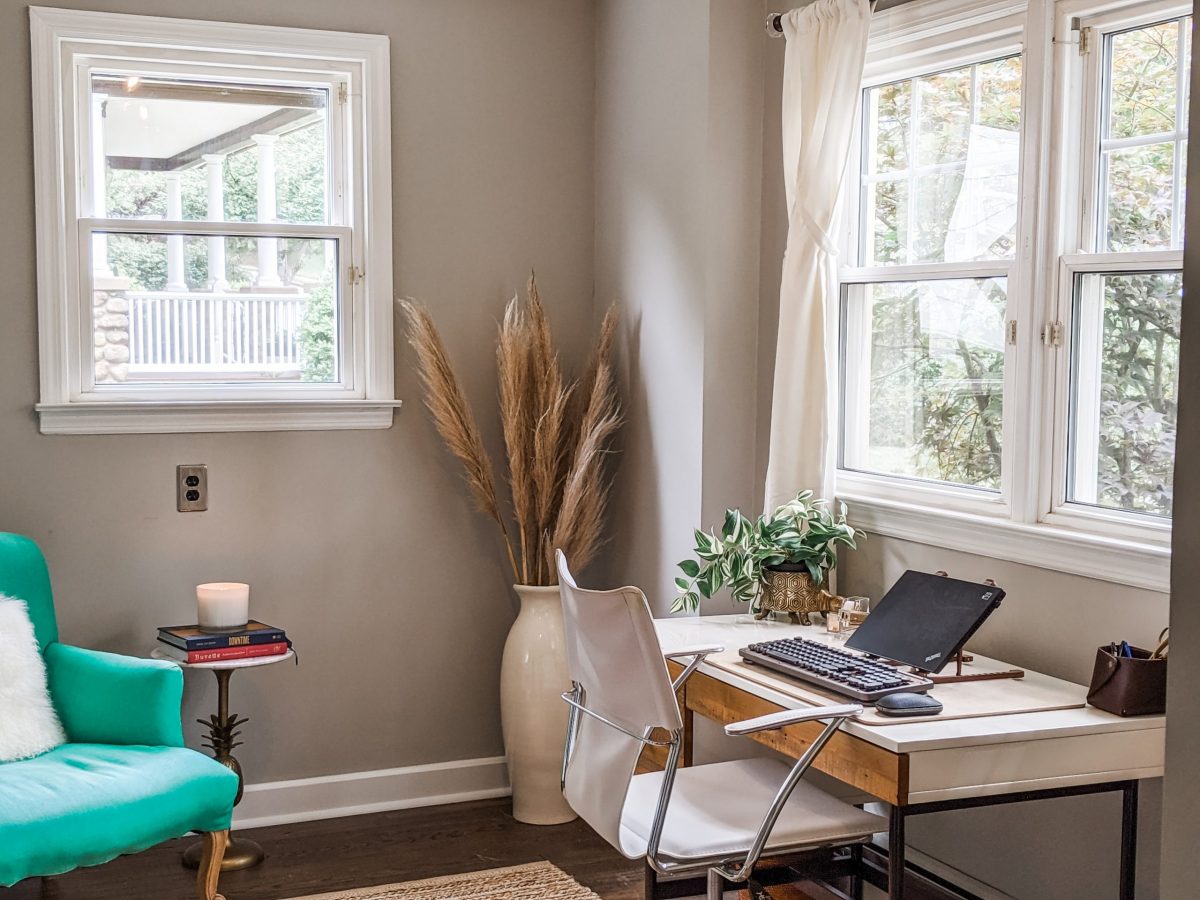 Jodi Kelly is an award winning home stager & home staging consultant